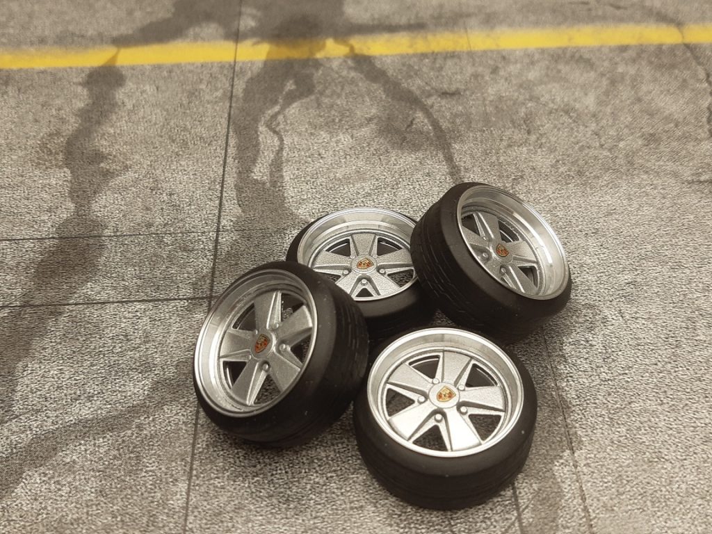 1:18 Fuchs alu wheelset 15 inch - SDmodelcartuning.com