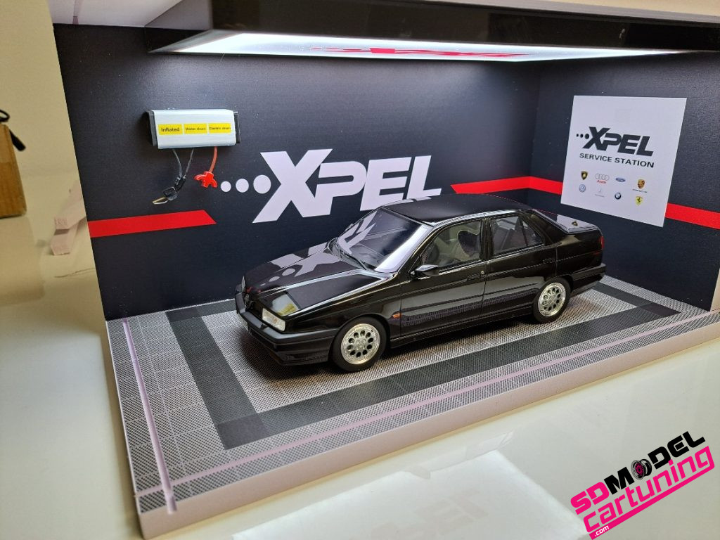 1:18 Service Parking diorama Xpel – Small - Building kit ...
