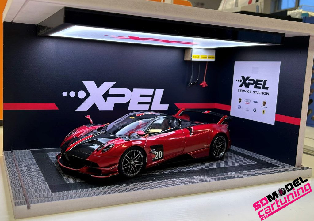 1:18 Service Parking diorama Xpel – Small - Building kit ...