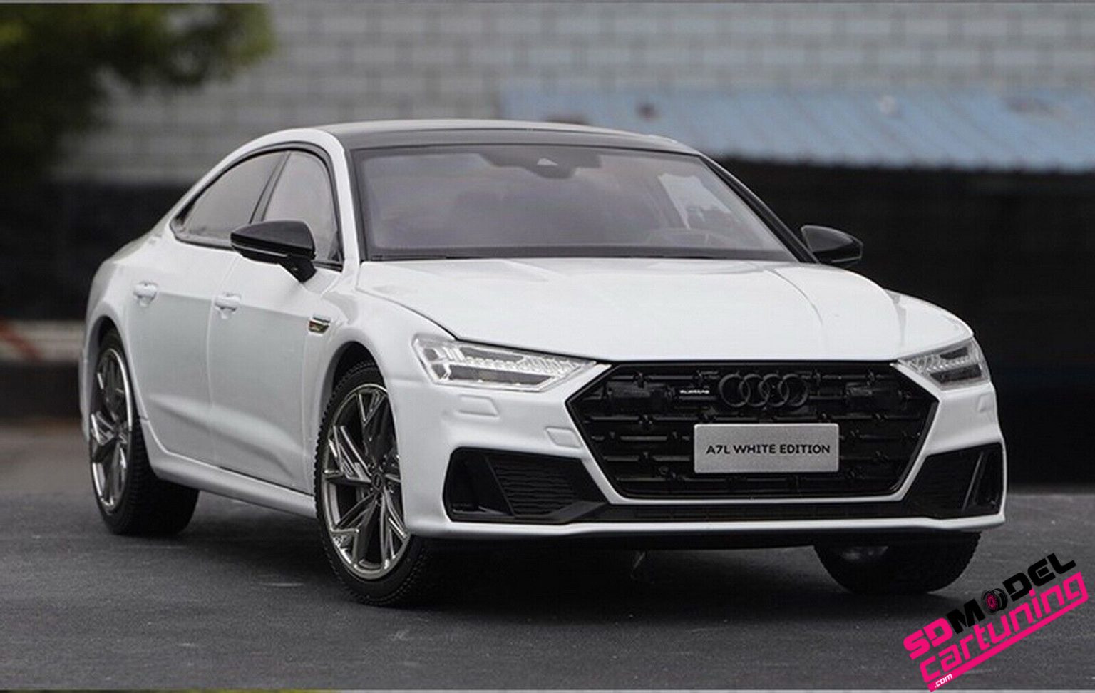 1:18 Audi A7L - 2021 - White edition - SDmodelcartuning.com