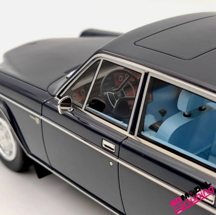 1:18 Volvo 164 E – 1972 – Blauw - SDmodelcartuning.com