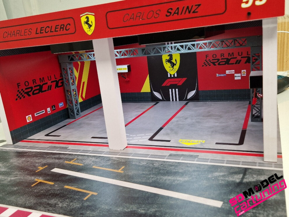 1:18 Ferrari F1 Pitbox diorama - building kit - SDmodelcartuning.com