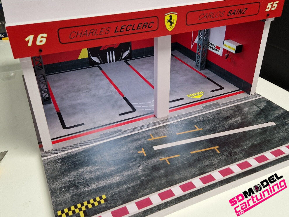 1:18 Ferrari F1 Pitbox diorama - building kit - SDmodelcartuning.com