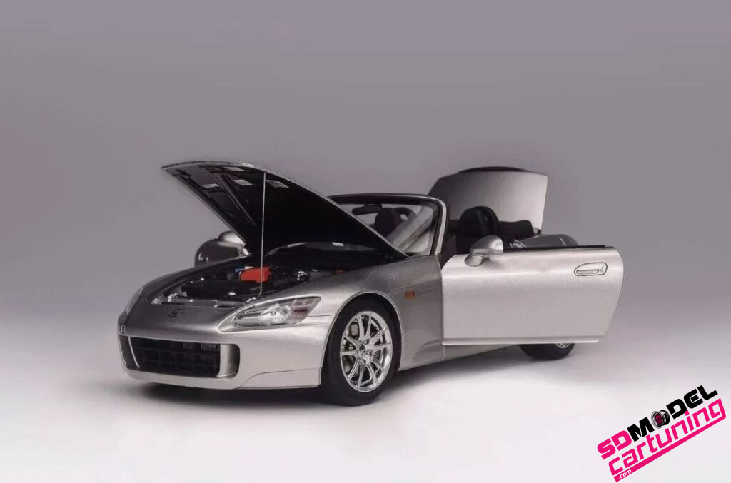 1:18 Honda S2000 - Silver - Includes Extra Engine Block and Engine ...
